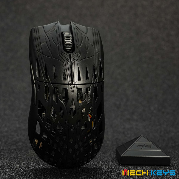PWNAGE Trinity CF Carbon Fiber Symm 37g Gaming Mouse – mechkeysshop